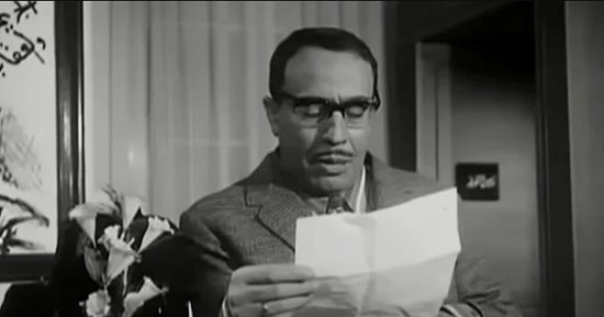 La historia del padre de Fouad Al-Muhandis golpeándole con un bolígrafo ...